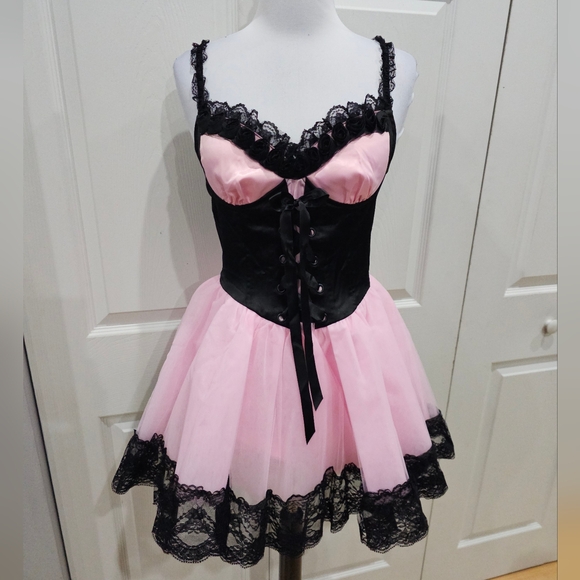 Dolls Kill | Dresses | Dolls Kill Widow Black Lace Pink Tulle Blush ...